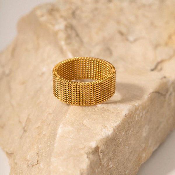 Simple Wide Band Woven Ring – Dimplery